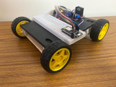 Nodemcu Wi-fi Controlled Car